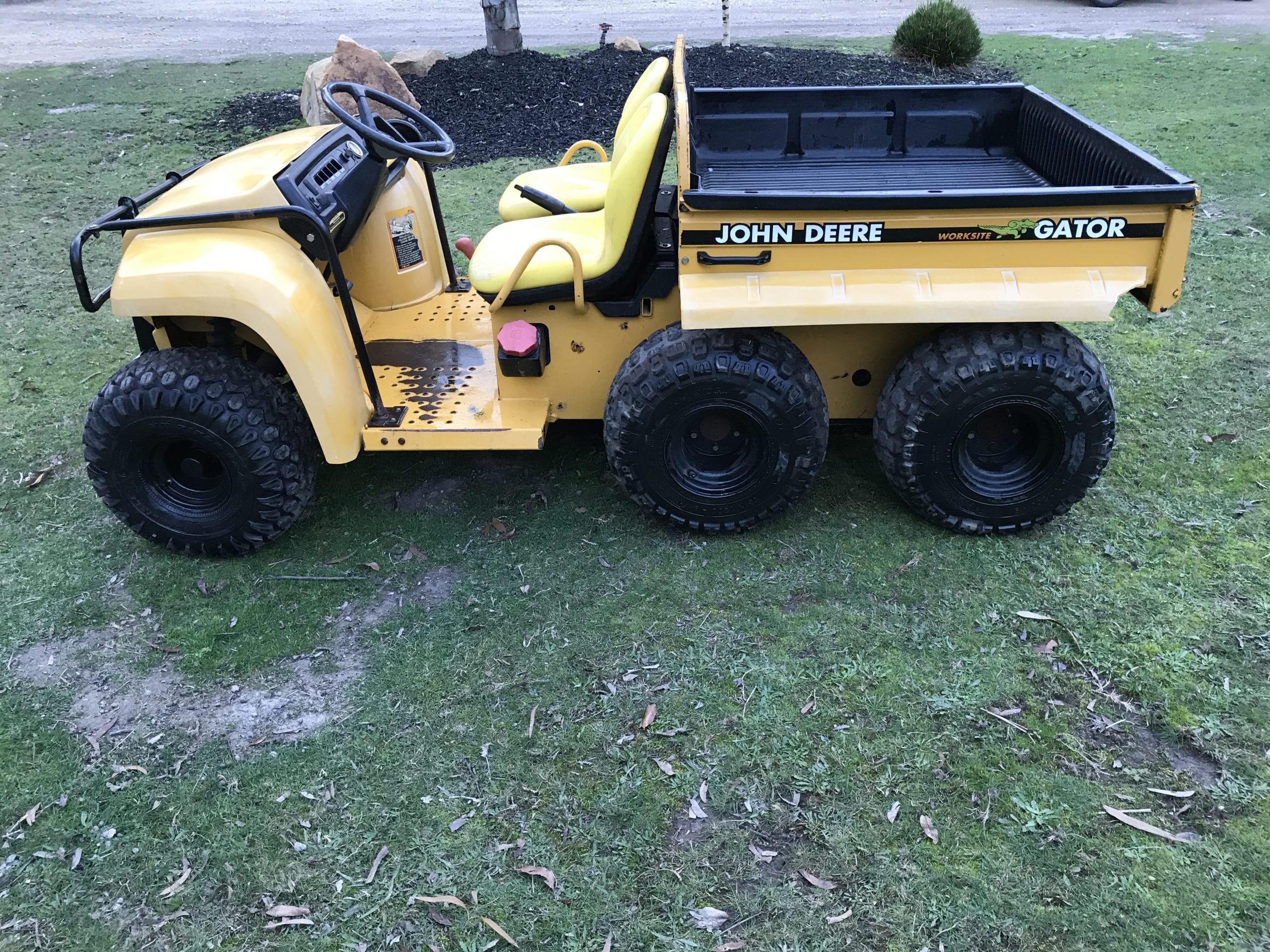 John Deere gator 6×4 Auto lift rear tub – Buy and Sell Honda 4X4 Bikes ...
